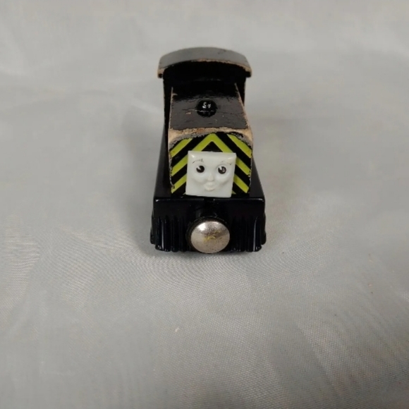 Thomas & Friends | Toys | Thomas Friends Wooden Railway Train Tank ...